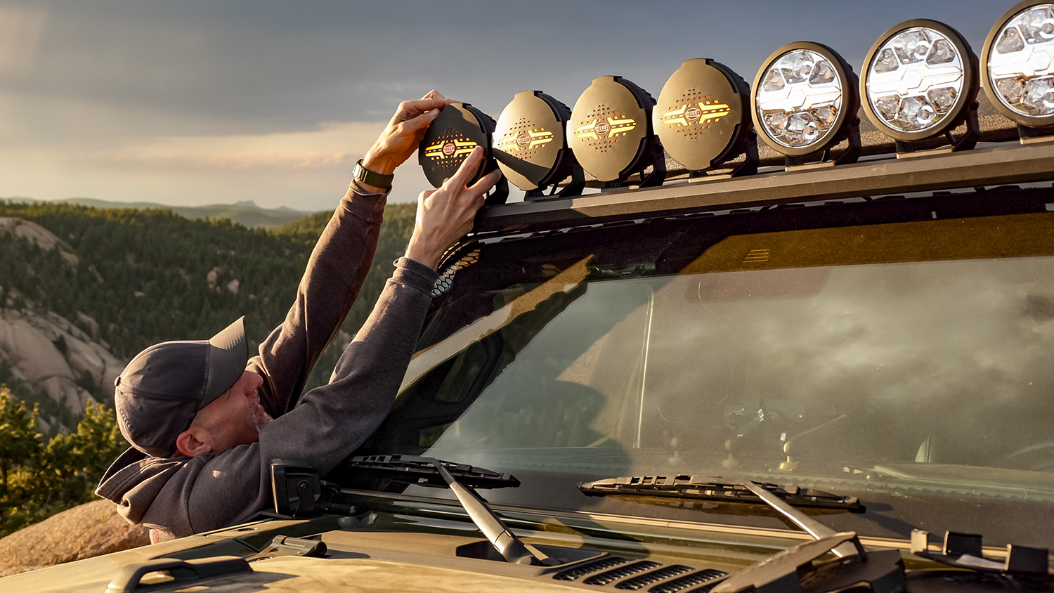 Blade Lighting | Light Bar for Sale | LED Lights for Cars