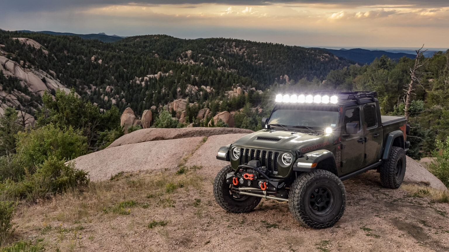 Blade Lighting | Light Bar for Sale | LED Lights for Cars